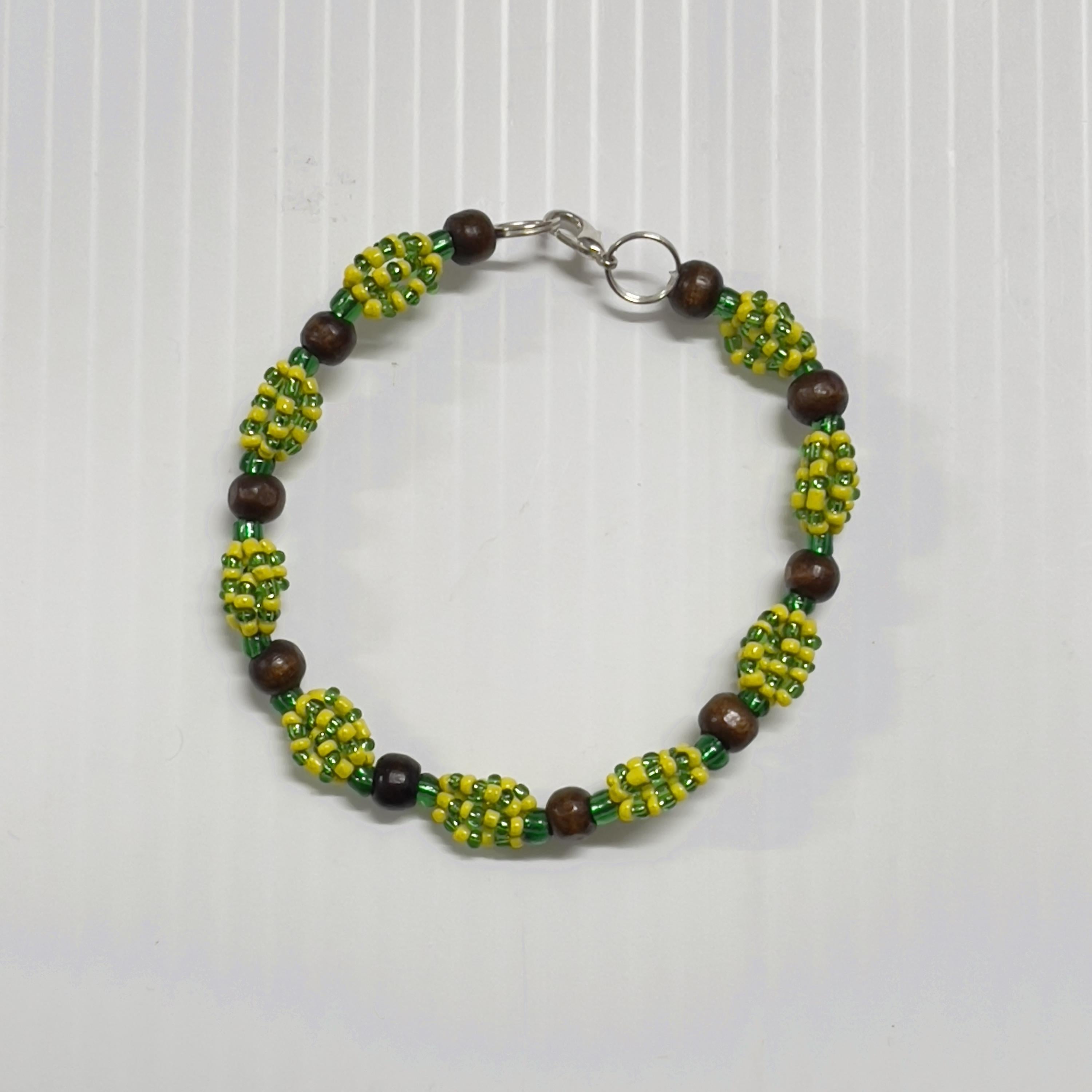 Ide ifa babalawo con bolas de madera